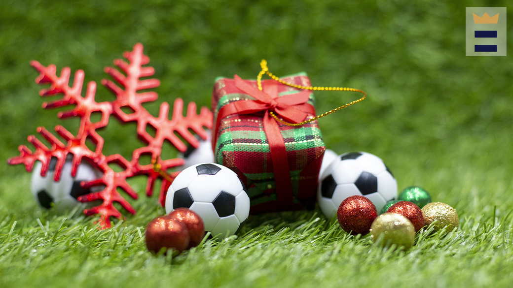Top 28+ Best Gifts For Soccer Players - Gift Libraries