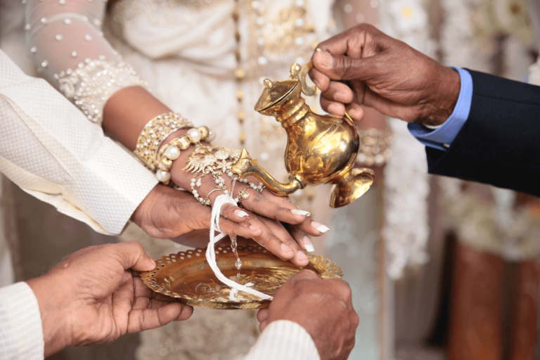 Sri Lankan Wedding Traditions: 12 Must-Know Customs – Gift Libraries